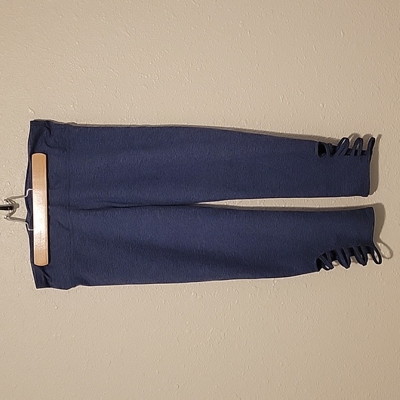 T 4 T | Pants & Jumpsuits | Athletic Capri Style Leggings | Poshmark
